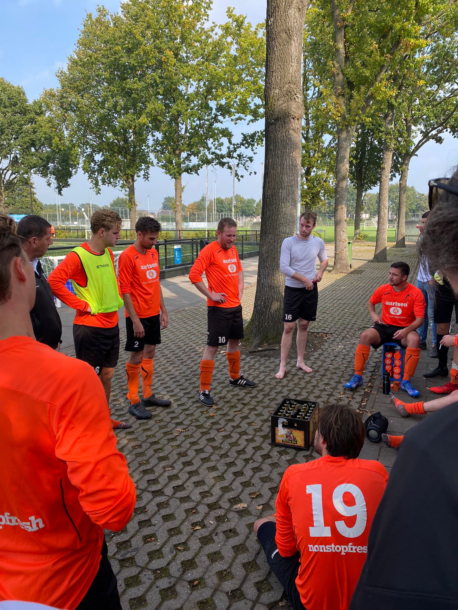 Robbert Oomen stopt na 20 jaar (!) selectie bij Beek Vooruit 2 | Beek ...